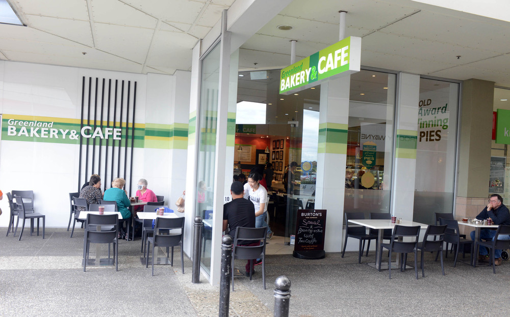 Greenland Bakery & Cafe